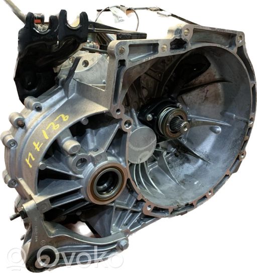 3M5R7002YG Ford Focus Manual 6 speed gearbox, 323.01 € | RRR