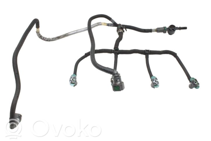 Land Rover Freelander 2 - LR2 Fuel line pipe, 21.00 € | RRR