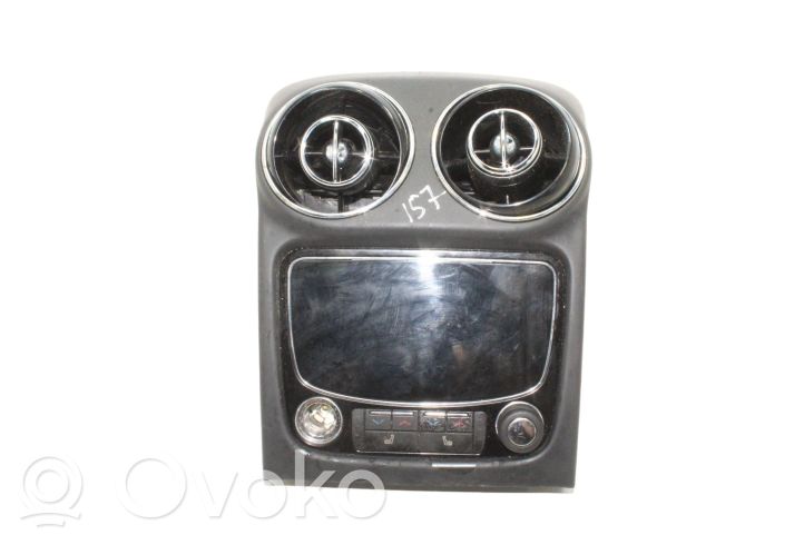 AW9318D687AE Jaguar XJ X351 Interior fan control switch, 120.00 € | RRR