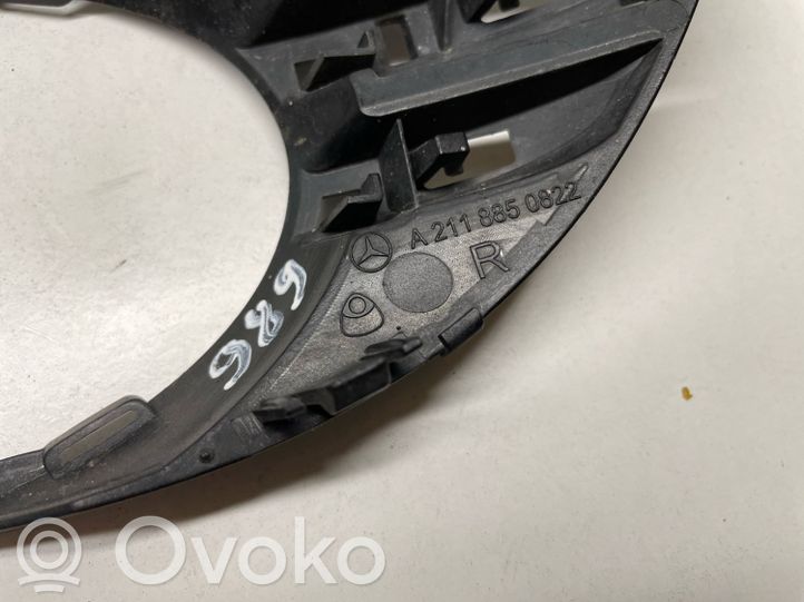 2118850822 Mercedes-Benz E W211 Grille antibrouillard avant, 10.00 ...