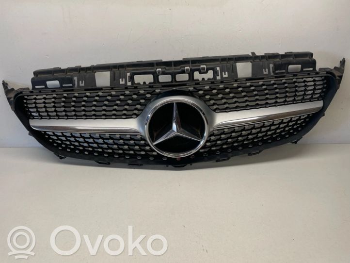 A0008880100 Mercedes-Benz E W213 Front bumper upper radiator grill, 145 ...
