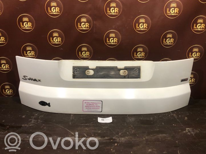 Ford S-MAX Tailgate/boot cover trim set, 40.00 € | RRR