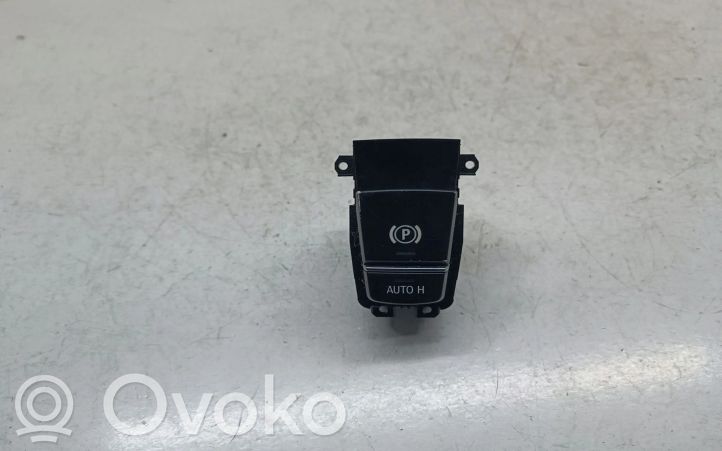 9217594 BMW X3 F25 Hand parking brake switch, 15.00 € | RRR