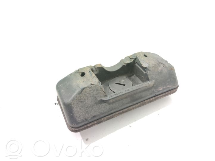A0009986750 Mercedes-Benz E W212 Jack pad point de levage au Cric, 5.50 ...