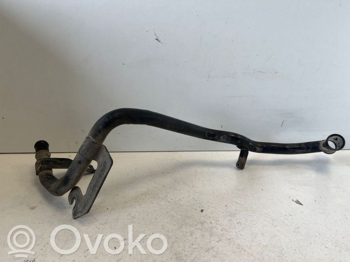 04L121065CR Volkswagen Golf VII Tuyau de liquide de refroidissement ...