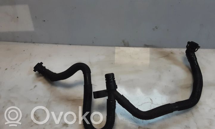 06E103217AA Audi A6 S6 C6 4F Breather/breather pipe/hose, 27.00 € | RRR