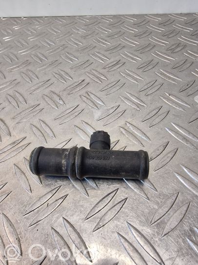 4D0819159 Audi A8 S8 D2 4D Engine coolant pipe/hose, 12.00 € | RRR