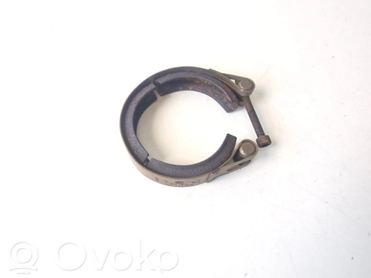 1K0253725 Volkswagen Golf VII Muffler pipe connector clamp, 10.00 € | RRR