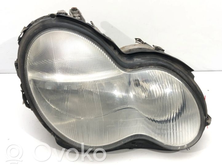 A2038200261 Mercedes-Benz C AMG W203 Phare frontale, 42.07 € | OVOKO