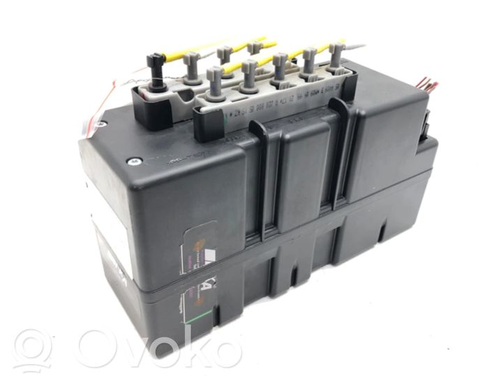 2208001248 Mercedes-Benz S W220 Central locking vacuum pump, 352.71 € | RRR