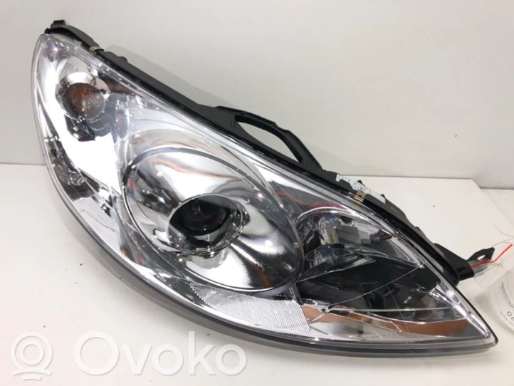 Peugeot 407 Headlight/headlamp, 82.12 € | RRR