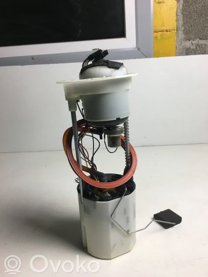 8R0919051F Audi Q5 SQ5 Pompe à carburant, 49.90 € | OVOKO