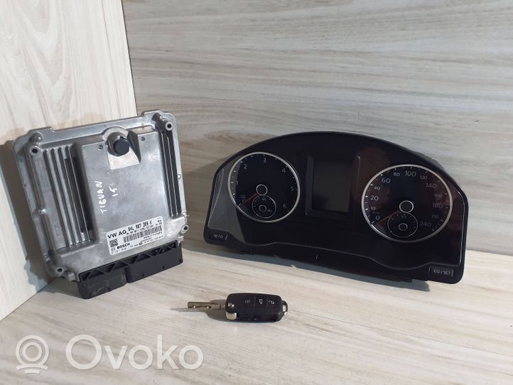 04L907309K Volkswagen Tiguan Engine ECU kit and lock set, 350.00 € | RRR