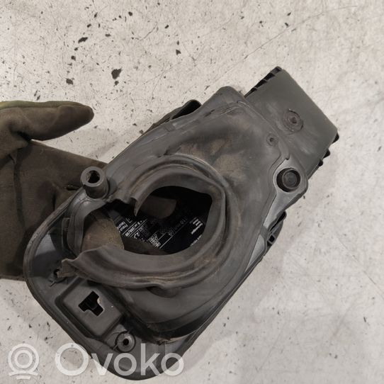 A2216300067 Mercedes-Benz S W221 Fuel tank cap, 15.00 € | RRR