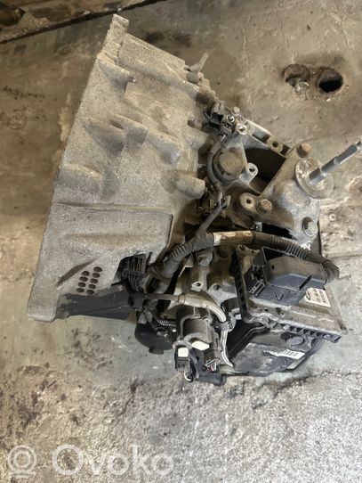 9678905780 Peugeot Partner Boîte de vitesse automatique, 500.00 € | OVOKO