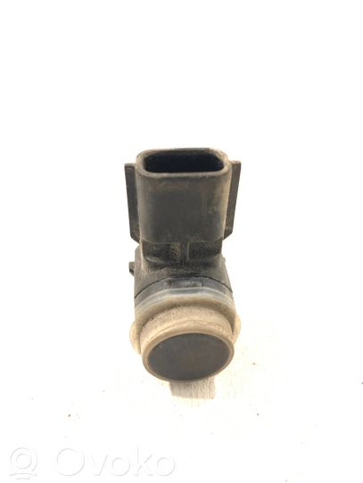 284420002R Renault Megane III Capteur de stationnement PDC, 15.00 € | OVOKO