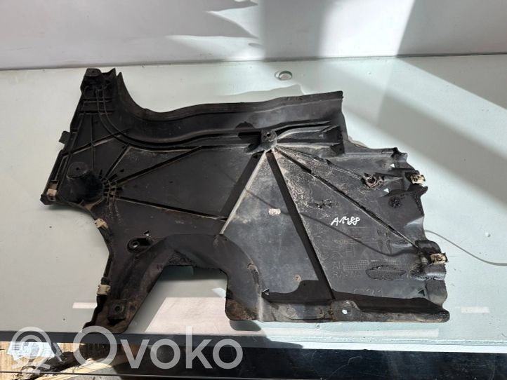 74850613 BMW 5 G30 G31 Center/middle under tray cover, 9.00 € | RRR