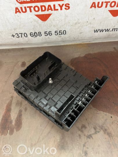 1K0937125D Volkswagen Golf VI Fuse box set, 35.00 € | RRR
