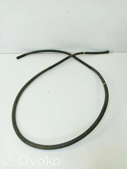 Lexus LS 430 Windshield washer fluid hose, 10.59 € | RRR