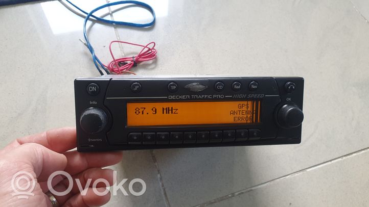 PRO Mercedes-Benz E W124 Radio/CD/DVD/GPS-pääyksikkö, 50.00 € | OVOKO