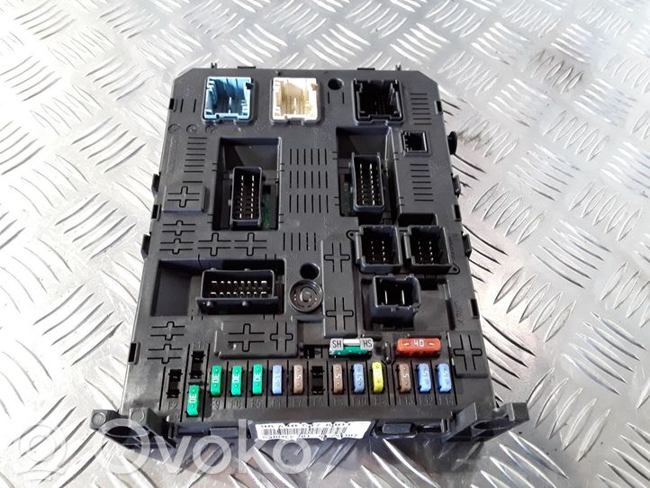 MAU1692 Citroen C4 Grand Picasso Module confort 966405878001 - Pièce ...