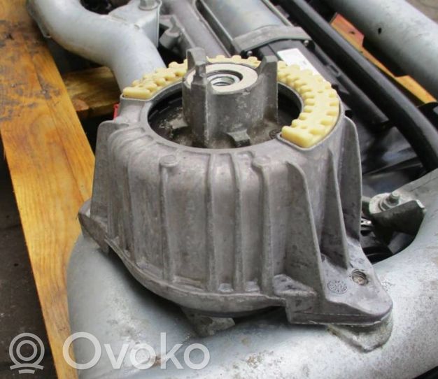 Mercedes-Benz E C207 W207 Engine mount vacuum valve, 32.71 € | RRR