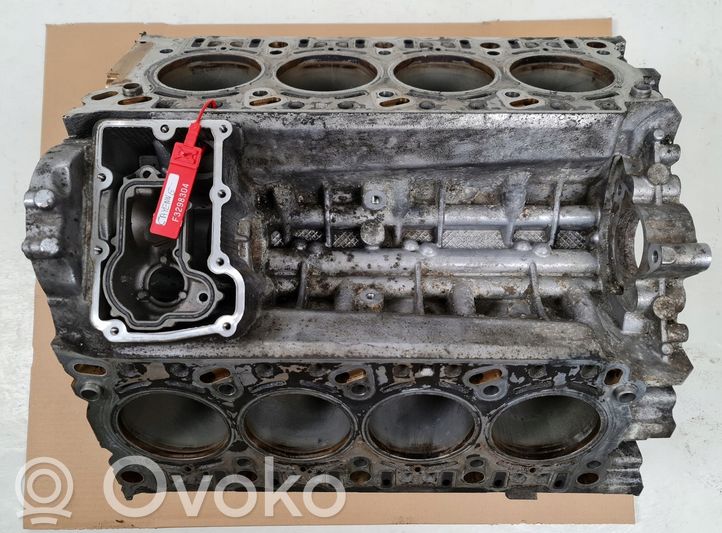 9481011117R Porsche Cayenne (9PA) Engine block, 979.41 € | RRR