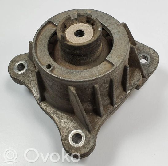 Mercedes-Benz V Class W447 Engine mount vacuum valve, 26.12 € | RRR