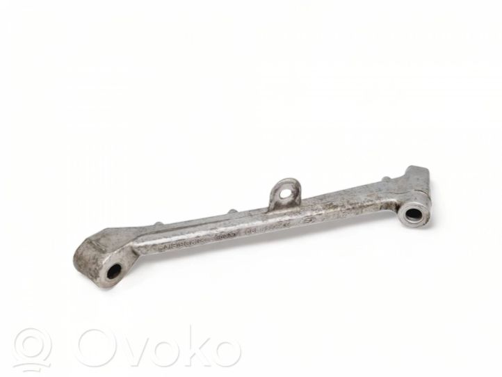06L129723C Audi A4 S4 B8 8K Other engine bay part, 5.00 € | RRR
