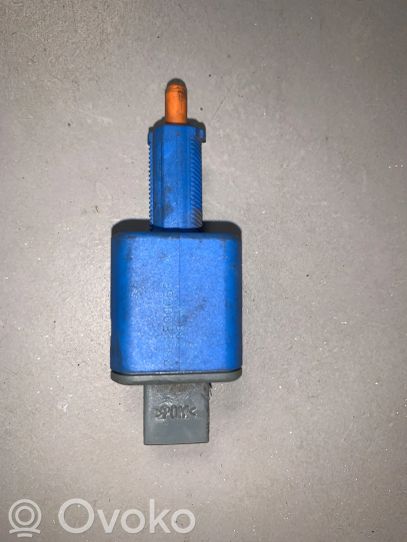 253250005R Renault Megane III Brake pedal sensor switch, 5.00 € | RRR