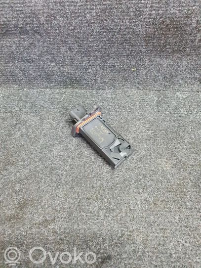 8583496 BMW 5 G30 G31 Mass air flow meter, 5.00 € | RRR