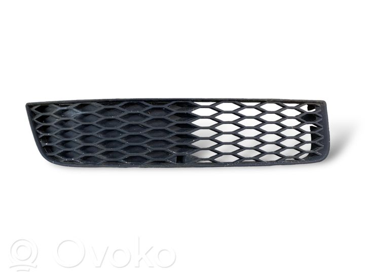 8N0807682A Audi TT Mk1 Front bumper lower grill, 20.00 € | RRR