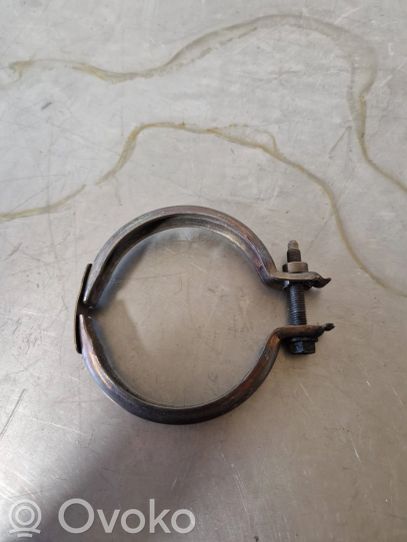 A0009953633 Mercedes-Benz GLC X253 C253 Muffler pipe connector clamp ...