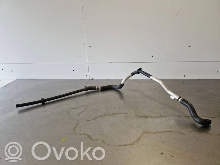 A2138305904 Mercedes-Benz E W213 Engine coolant pipe/hose, 20.00 € | RRR