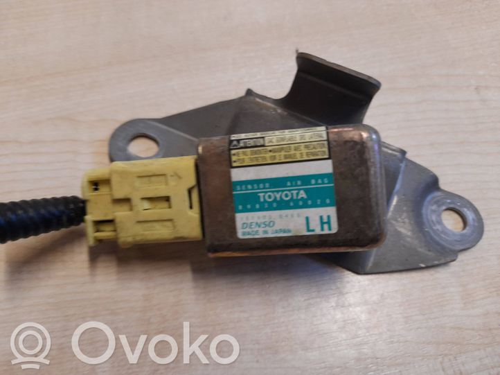 8983060020 Toyota Land Cruiser (J120) Airbag deployment crash/impact ...