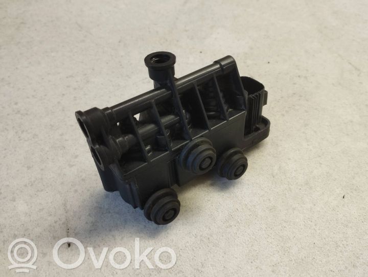 RVH000055 Land Rover Range Rover Sport L320 Air suspension valve block ...