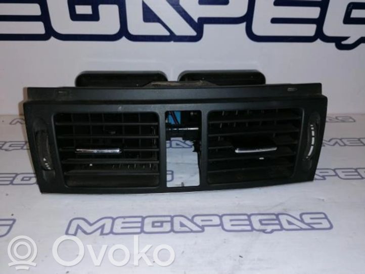 A2048304054 Mercedes-Benz C W204 Grille de calandre avant, 80.20 € | OVOKO