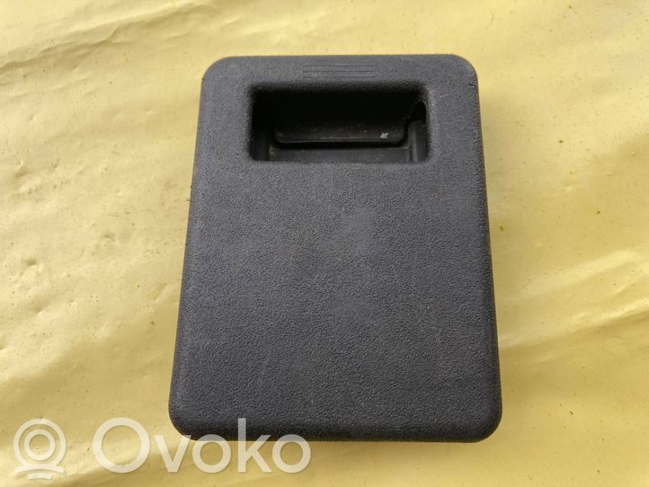 A2126840035 Mercedes-Benz C W204 Autres éléments garniture de coffre ...