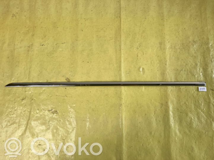 A2047300280 Mercedes-Benz C AMG W204 Moulure de porte arrière, 42.35 ...