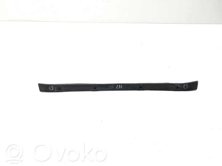 8071012 BMW 5 G30 G31 Lame de pare-chocs avant, 24.00 € | OVOKO