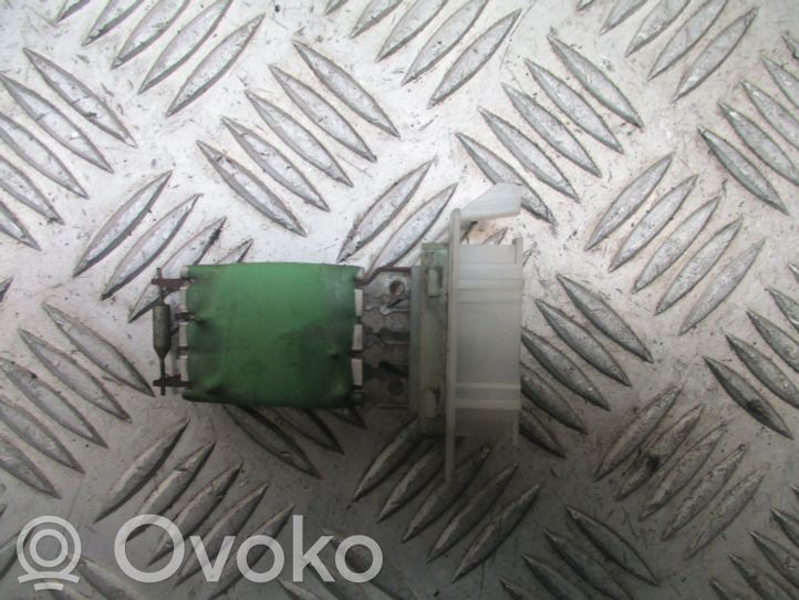 Citroen Berlingo Heater blower fan relay, 10.59 € | RRR