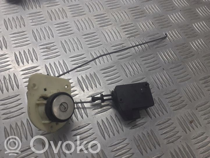 Peugeot 206 CC Tailgate boot lock/latch motor, 10.59 € | RRR