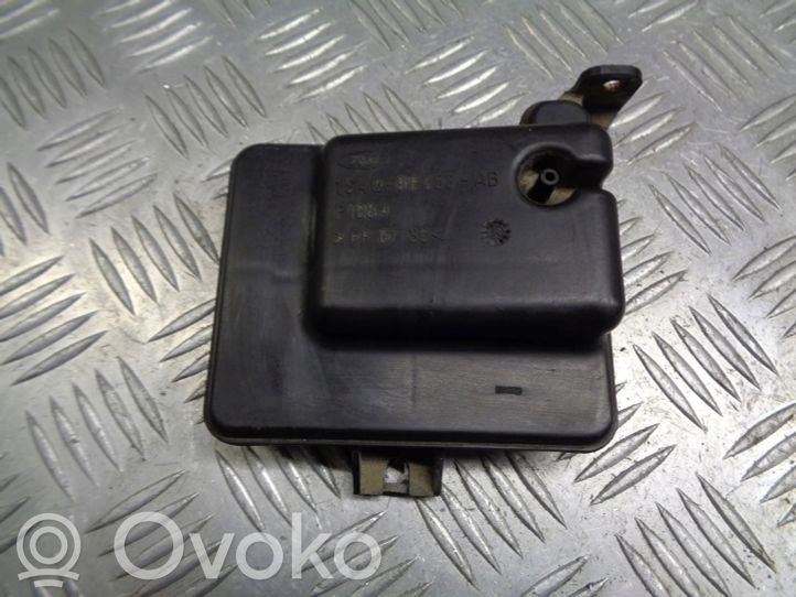 1S4Q-9E453-AB Ford Focus Turbo solenoid valve, 10.59 € | RRR