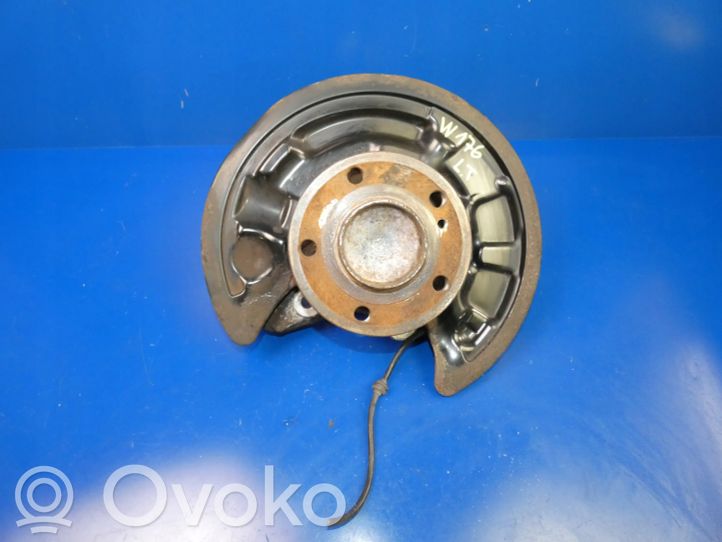 Mercedes-Benz A W176 Rear wheel hub, 33.62 € | RRR