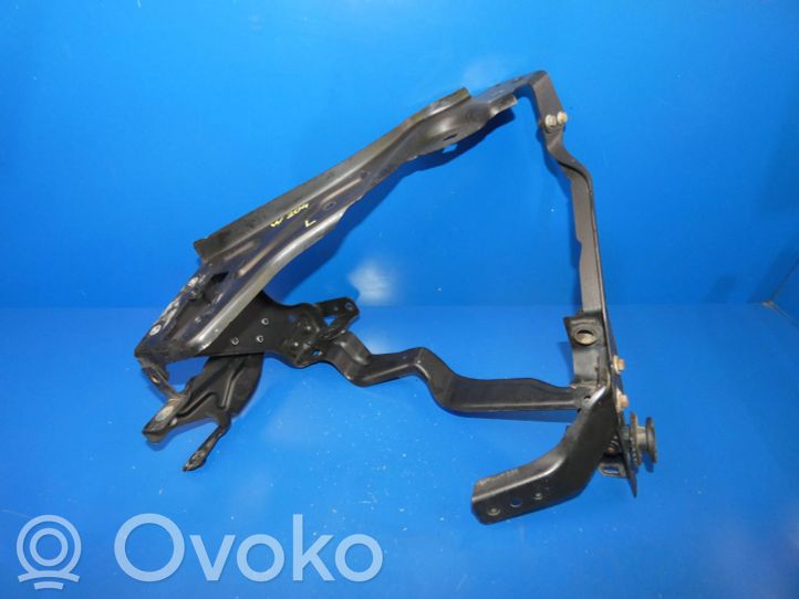 A2046200991 Mercedes-Benz C AMG W204 Headlight/headlamp mounting ...