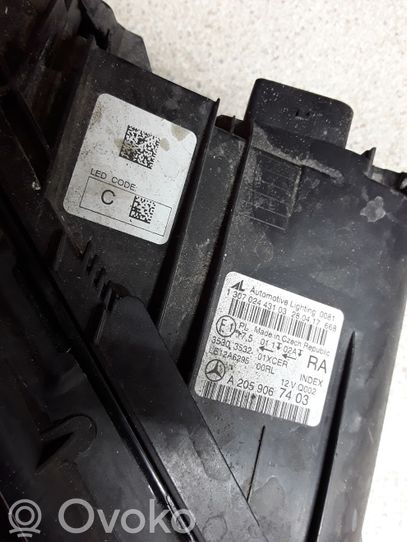 A2059067403 Mercedes-Benz C W205 Headlight/headlamp, 40.00 € | RRR