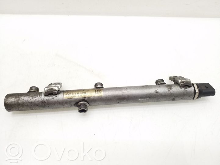 A6420703095 Mercedes-Benz C W204 Fuel main line pipe, 25.00 € | RRR