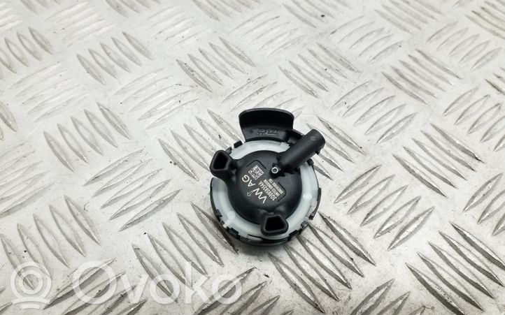 3Q0959354A Volkswagen PASSAT B8 Airbag deployment crash/impact sensor ...