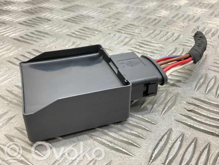 5Q0906121F Volkswagen PASSAT B8 Fuel injection pump control unit/module ...