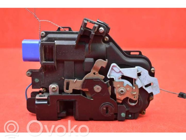 7L0839016 Porsche Cayenne (9PA) Rear door lock, 13.88 € | RRR